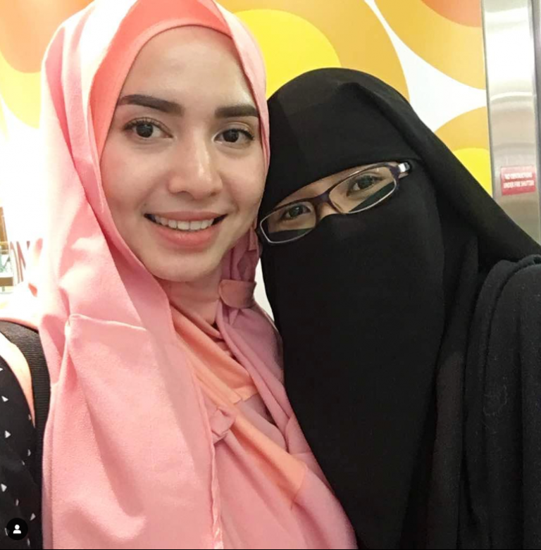 15 Tahun 'Menyepi' Dalam Industri, Penampilan Waheeda Wassini Raih ...